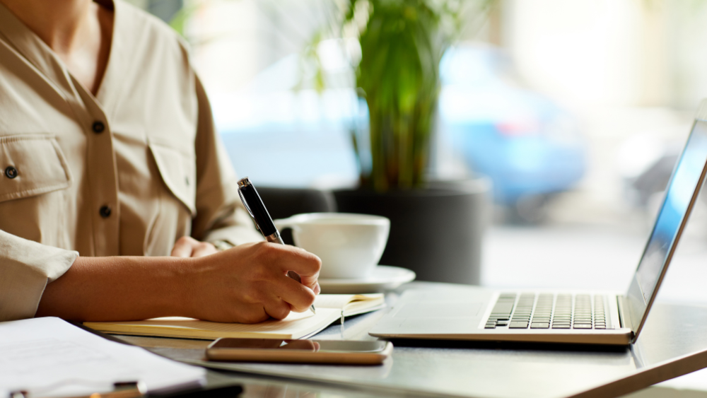 When the Stock Market is Down, Should You Consider a Roth IRA ...